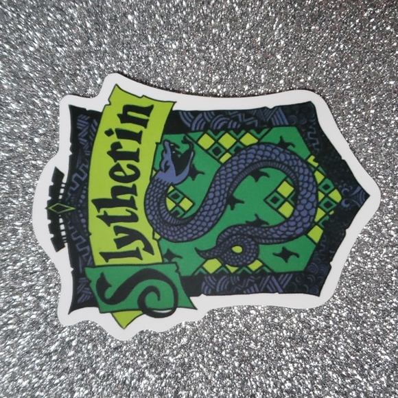Warner Bros. | Design | Harry Potter Waterproof Sticker Slytherin Crest ...